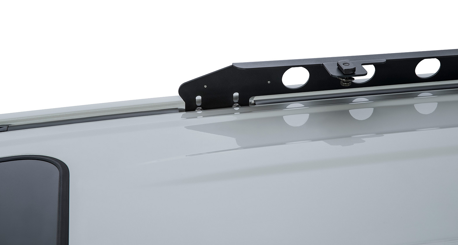 Rhino-Rack Backbone Mounting System for Toyota Landcruiser 200 Series ...