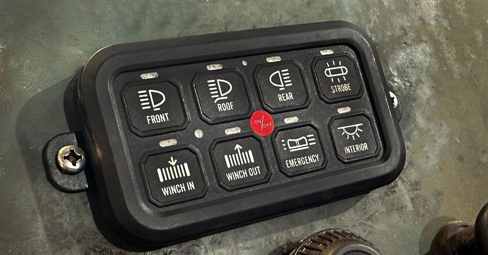 Smart 8 way switch panel